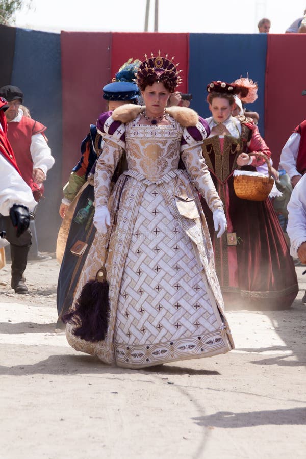 Renaissance Fair queen editorial image. Image of dress - 24642345