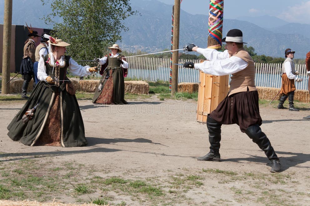 Renaissance Faire Sword Duel Editorial Photo - Image of actor, clothing ...