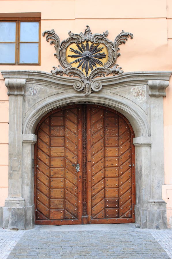 Renaissance front door stock image. Image of building - 31108171