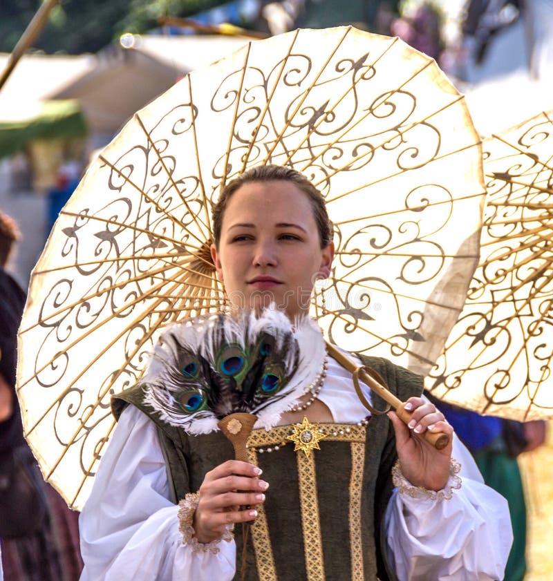 Renaissance Reenactor editorial stock image. Image of gentle - 45322089