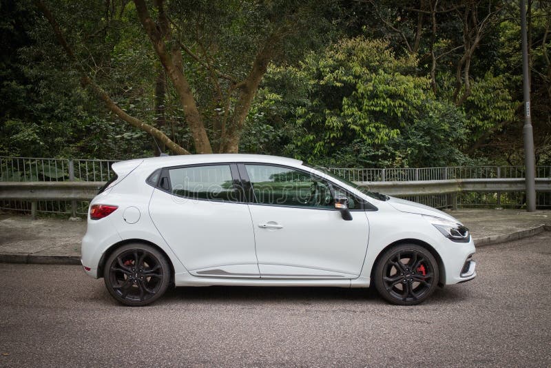 Renault Clio RS Cup 2014 editorial stock photo. Image of luxury - 39014963