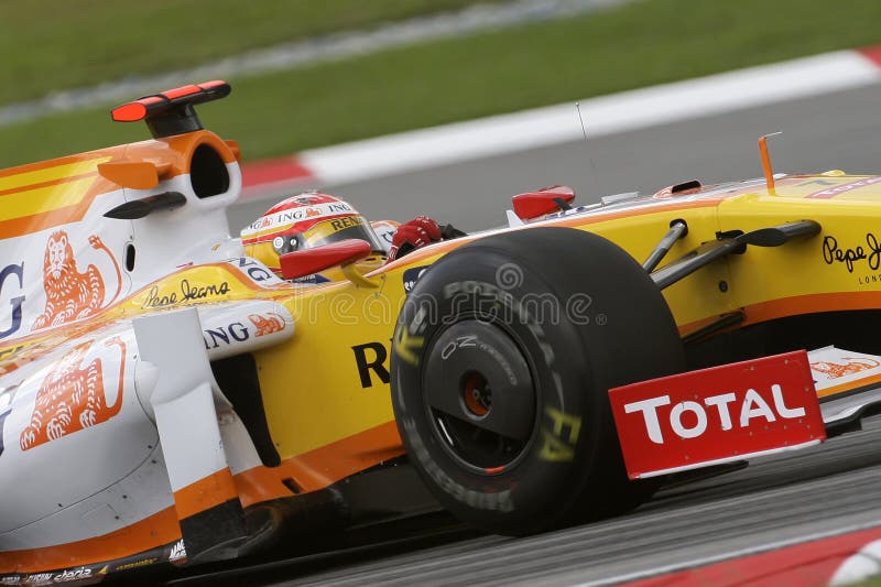 F1 Racing 2009 Fernando Alonso Renault Stock Photos - Free & Royalty ...