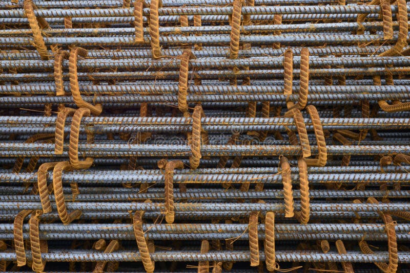 Renforcez La Tige De Fer En Acier Photo stock - Image du tige, métal ...