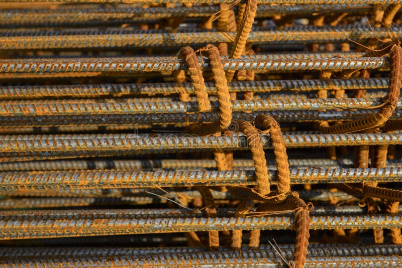 Renforcez La Tige De Fer En Acier Photo stock - Image du tige, métal ...