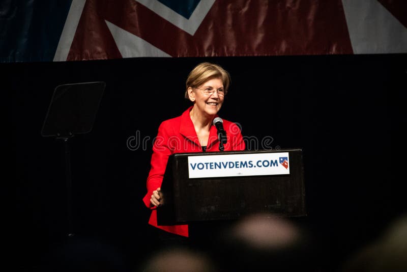 Reno, Nanovoltio - 23 De Junio De 2018 - Elizabeth Warren Smiling at ...