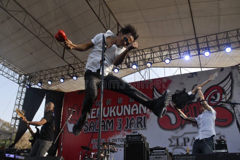 Renowned Indonesian Rock Vocalist Editorial Stock Image - Image of kaka ...