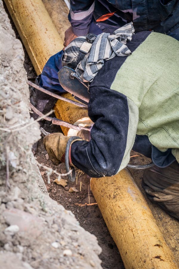 Repair the broken pipe stock image. Image of petronas - 102796261