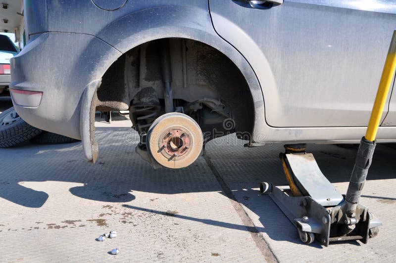 Repair car stock photo. Image of bridge, breakage, axis - 24518952