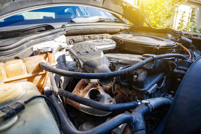 Repair of the Car Engine and Its Components in a Special Car Service ...