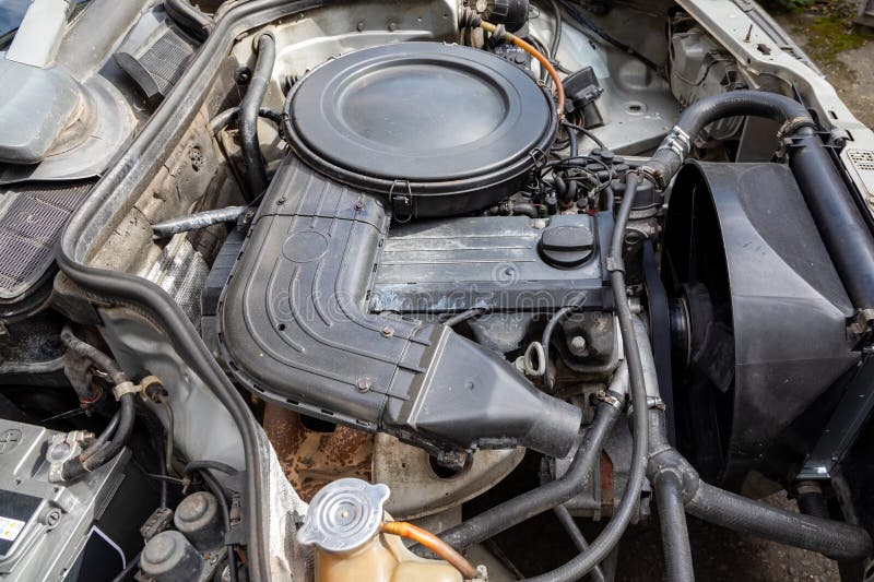 Repair of the Car Engine and Its Components in a Special Car Service ...