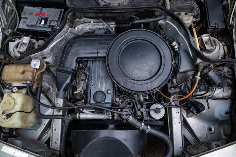 Repair of the Car Engine and Its Components in a Special Car Service ...