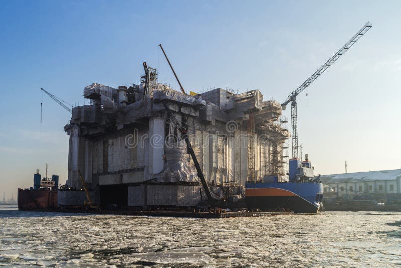 Repair of drilling rig stock photo. Image of repair, harbor - 37872794