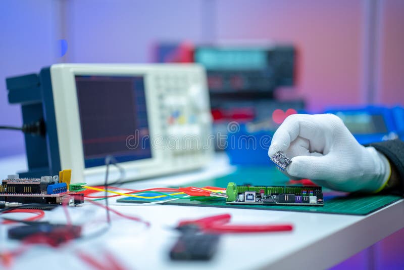 Repair electronics device stock image. Image of fixing - 187467045