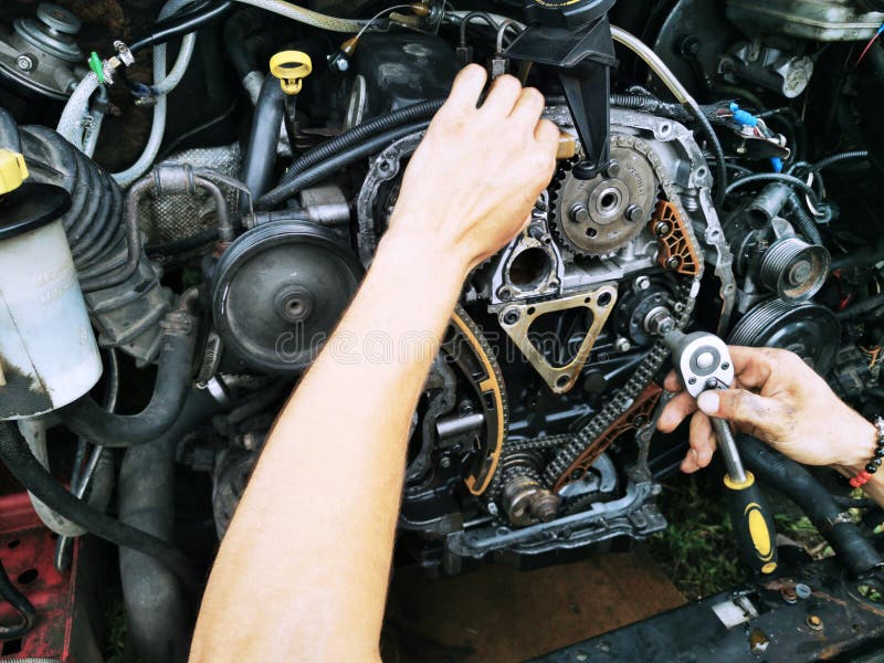 Repair of the Internal Combustion Engine of a Passenger Car. Repair of ...