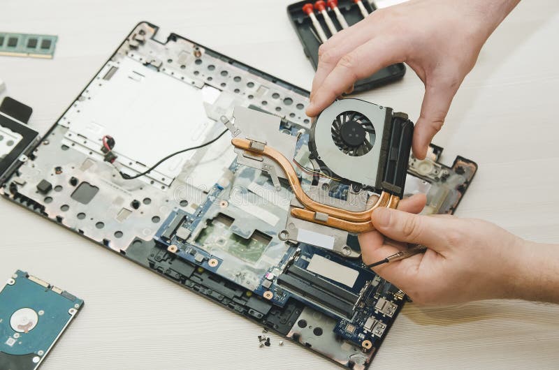 Repair Laptops, Close-up of Hands and Dismantled Old Computer Stock ...