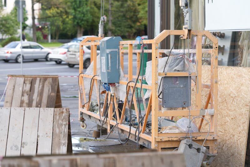 Repair Lift on the Outside of the Building Facade Stock Image - Image ...