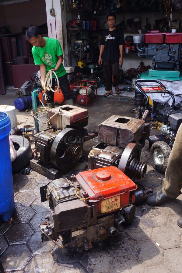 Repairing diesel engines editorial stock photo. Image of diesel - 46717928