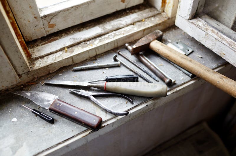 Repairing Old Damaged Window or Dismantling before Installing New ...