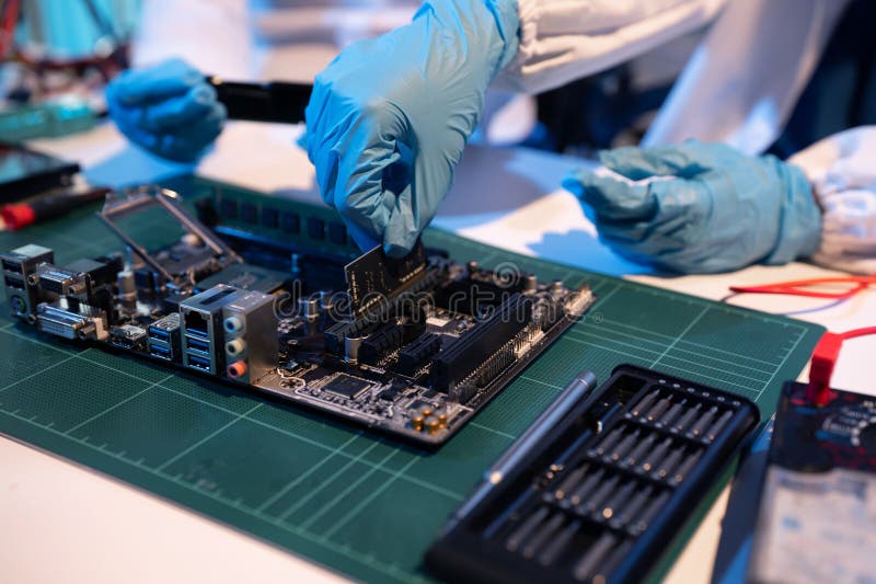 Repairing and Upgrade Mobile Phone, Electronic, Computer Hardware and ...