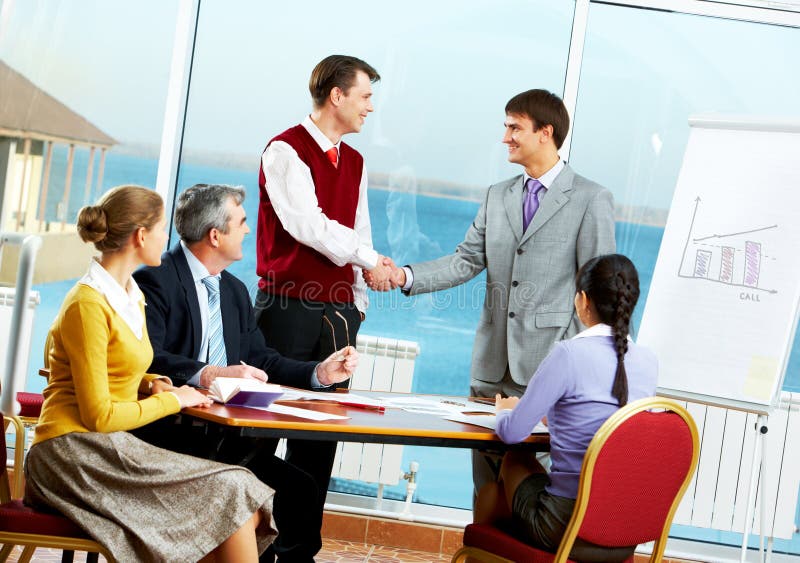 Reparto foto de archivo. Imagen de sociedad, mano, hembra - 16434706