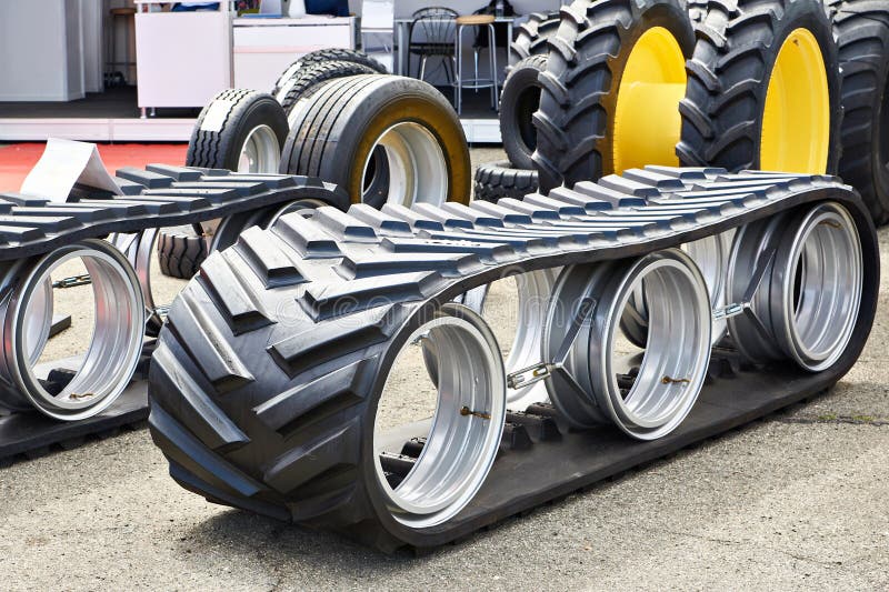 Replaceable Rubber Continuous Track Drive and Wheels for Tractor Stock ...