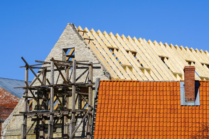 Replacement of Roof Structures and Roofing of a Historic House Stock ...