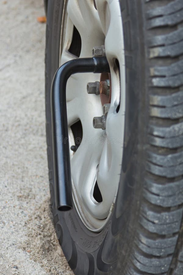 Replacement wheels stock image. Image of circle, mechanic - 34240619