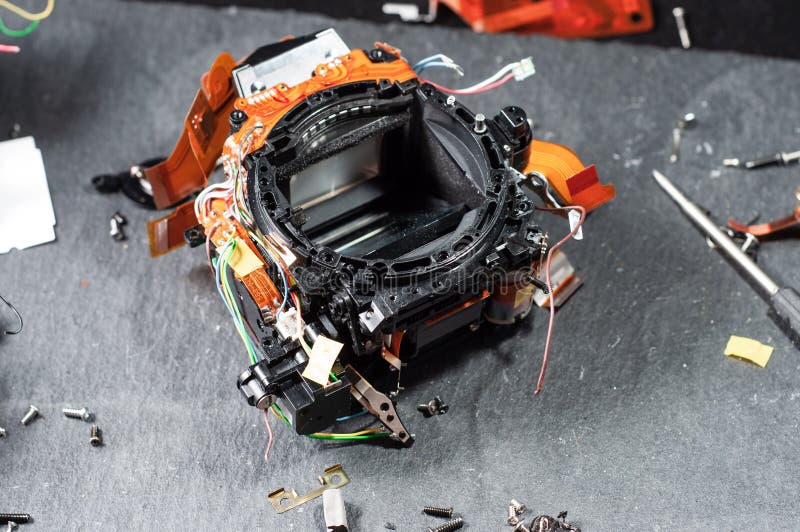 Replacing the Central Unit of the Camera at a Service Center Stock ...