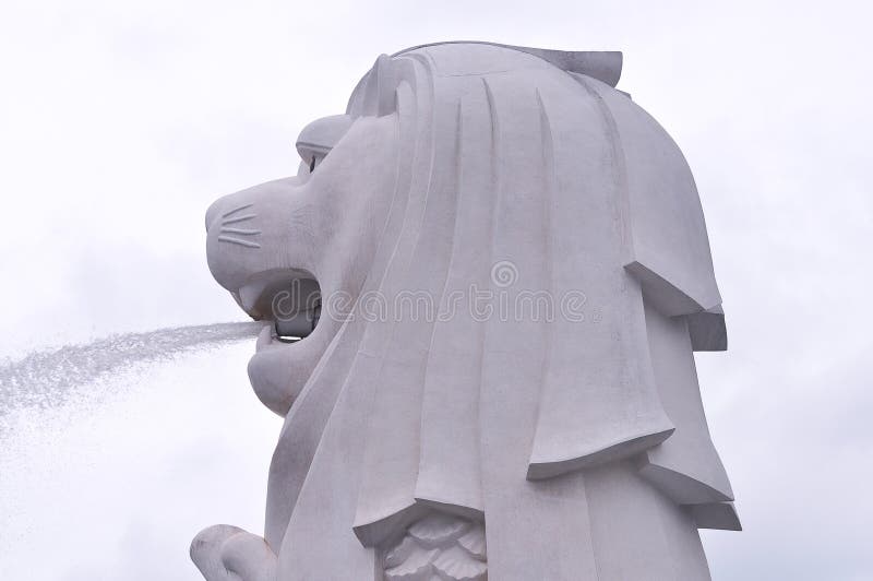 Singapore Merlion editorial stock photo. Image of cityscape - 43108968