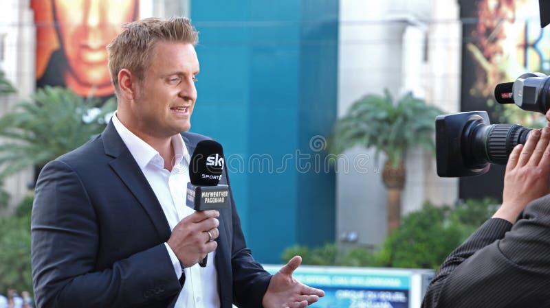 Reporter editorial stock photo. Image of recording, reporting - 53772738