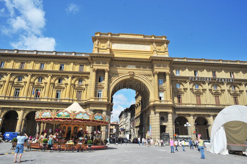 Florence, Italy,: View of Republic Square (Piazza Della Repubblica ...