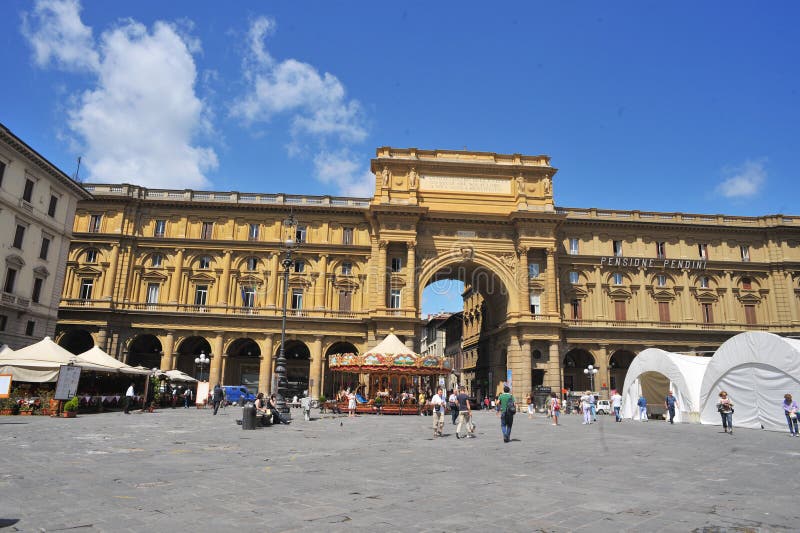 Florence, Italy,: View of Republic Square (Piazza Della Repubblica ...
