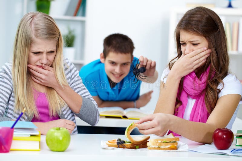 Repugnancia imagen de archivo. Imagen de foreground, miedo - 29019565