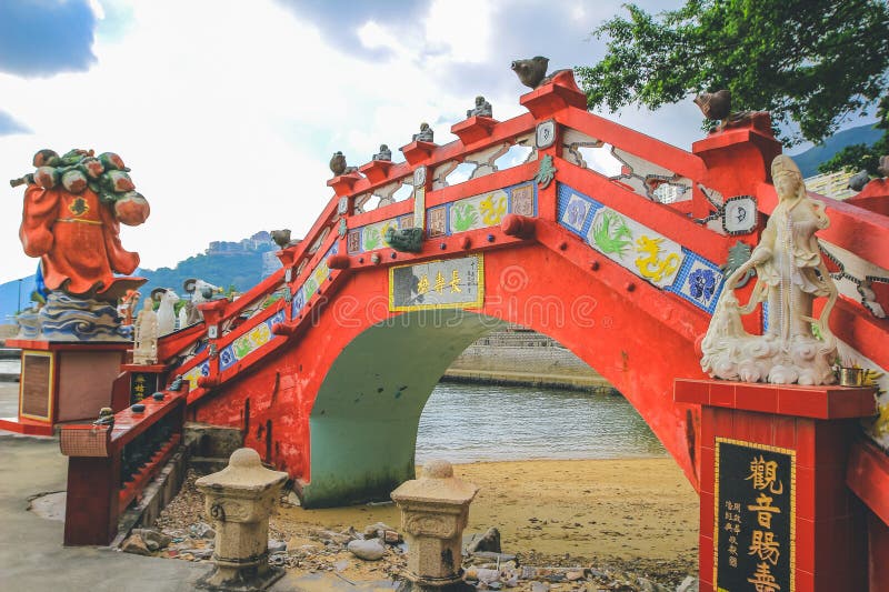 14 Sept 2013 Repulse Bay Beach, China Beachfront Skyline Editorial ...