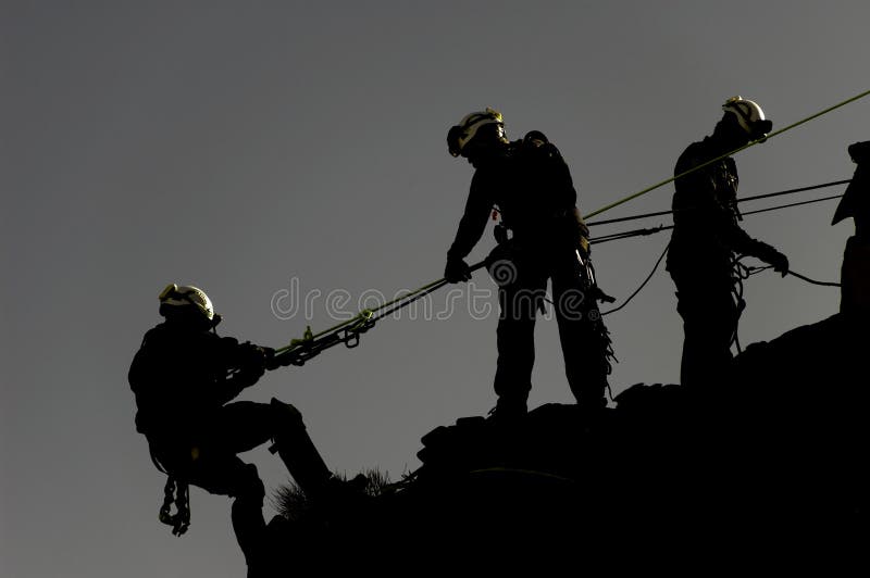 Rescate de la cuerda foto de archivo. Imagen de seguridad - 3800644