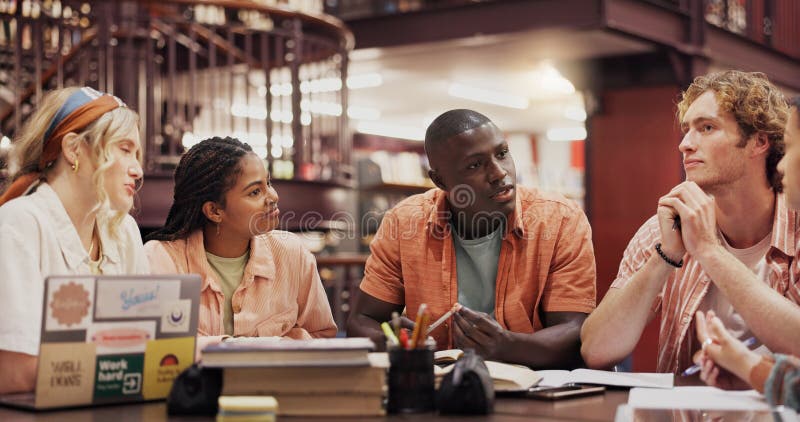 Research, College and Discussion with Students in Library for ...