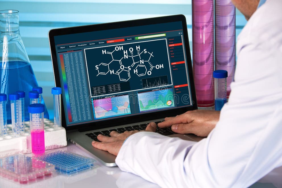 Research Scientist Using Computer Chemistry Lab Stock Photo - Image of ...