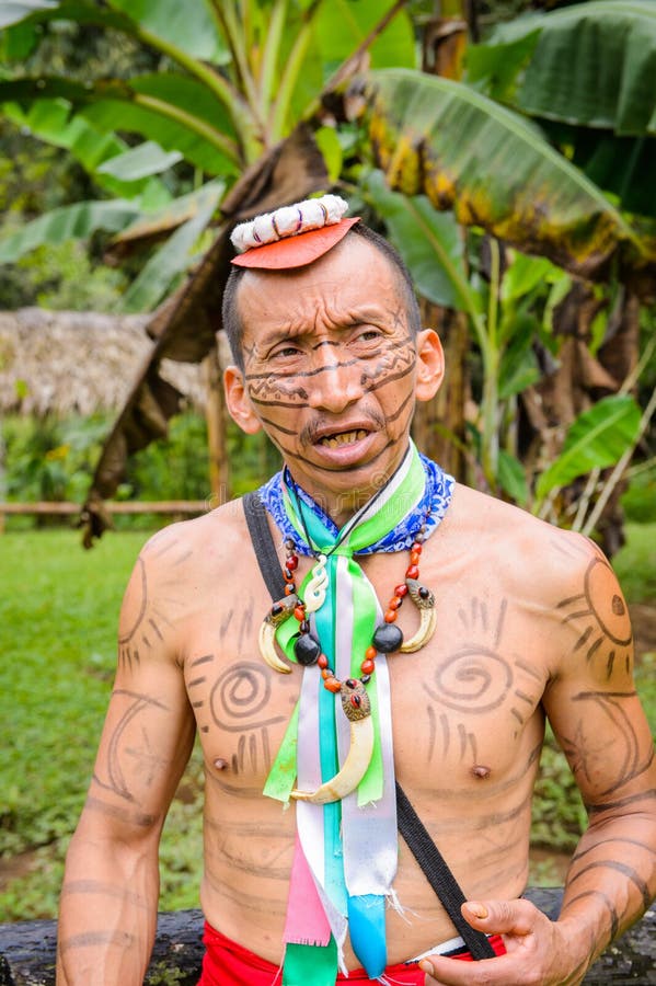 Reserva india, Ecuador imagen editorial. Imagen de bosque - 105749290