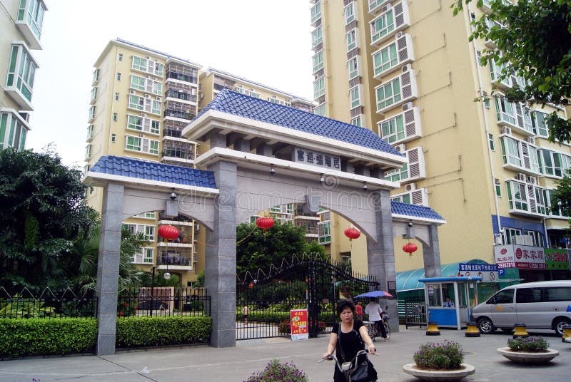 Residential area editorial image. Image of quiet, travel - 21397090