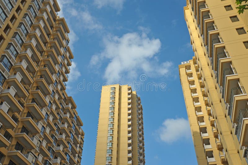 Residential Building stock image. Image of architecture - 15363027