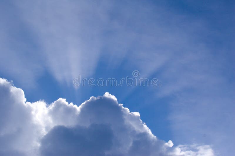 Resplandor solar imagen de archivo. Imagen de brillo, cubo - 2813189