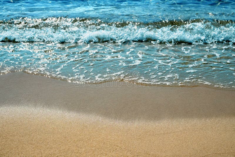 Ressac De Vague De Mer Le Beau Bleu Ondule Avec Beaucoup De Mer Photo ...