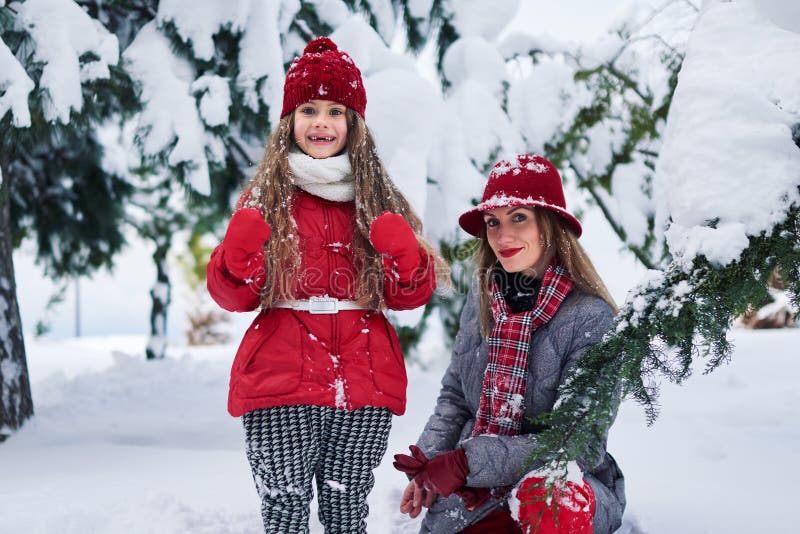Rest in Winter Snow-covered Park Stock Image - Image of preschooler ...