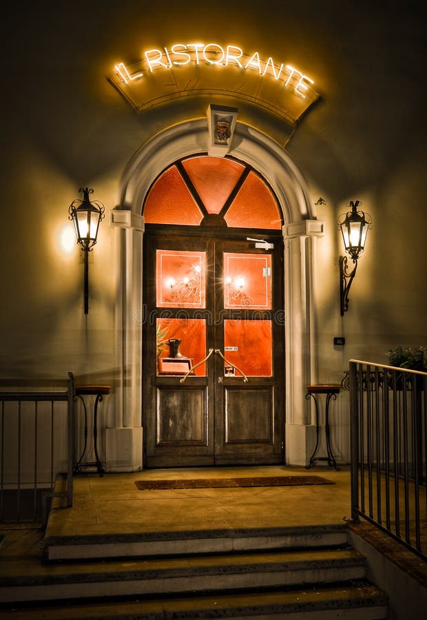 Restaurant door editorial photography. Image of entrance - 91756997