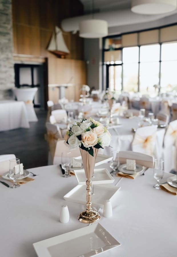 Restaurant with Reserved Tables for Wedding Parties and Receptions ...