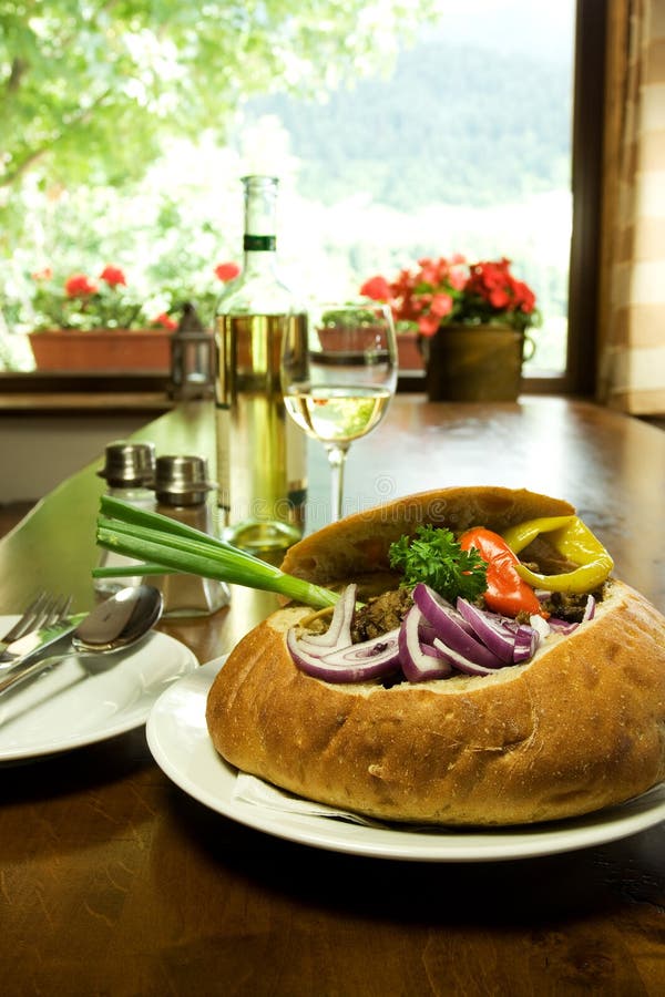 Nourriture Slovaque Traditionnelle Image stock - Image of section ...