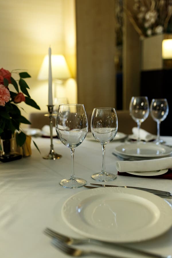 Restaurant Table Set with Clean Dishes Stock Image - Image of cloth ...