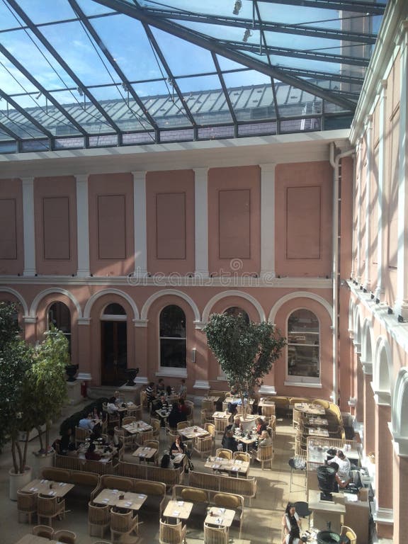 The Restaurant at Wallace Collection Editorial Photography - Image of ...