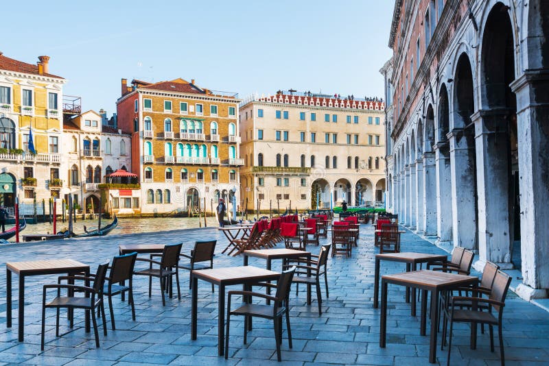 Restaurants in Old Town VENICE, ITALY Stock Image - Image of tourists ...