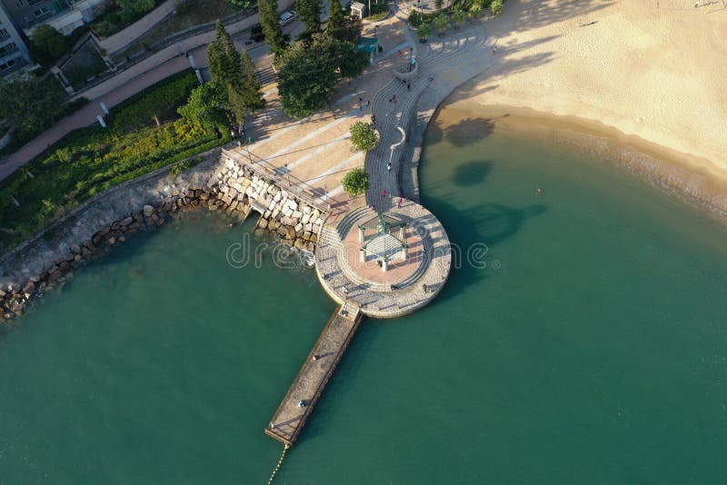 A Resting Place at the Side of Repulse Bay Beach Stock Photo - Image of ...